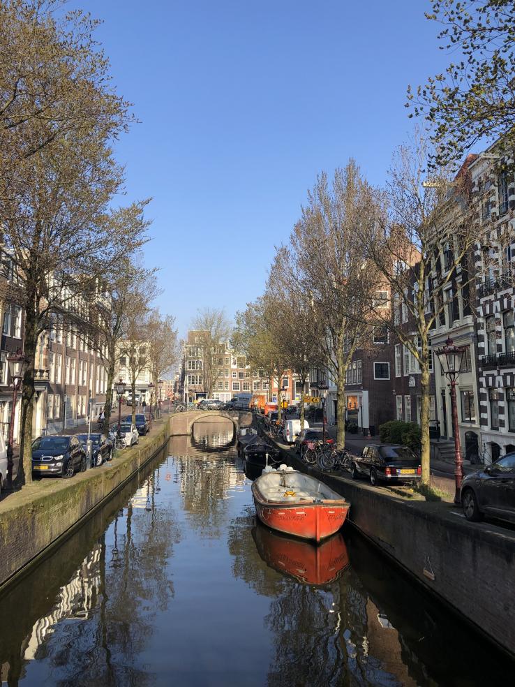 Spring greetings from Amsterdam: Booksellers are invited to apply for ...